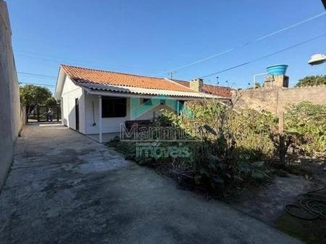 CASA CHARMOSA DE MADEIRA MOBILIADA
