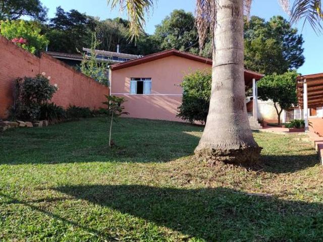 CASA CIC 3 QUARTOS 4 VAGAS AO LADO DO BOSQUE DO TRABALHADOR