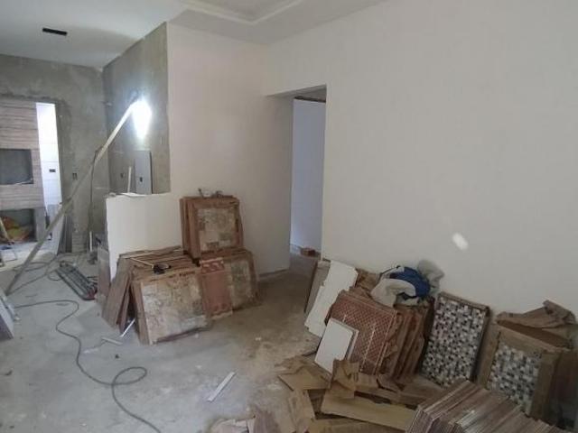 Casa, CIC, Fazendinha, Caiuá, 2 Quartos, Frente para a Rua