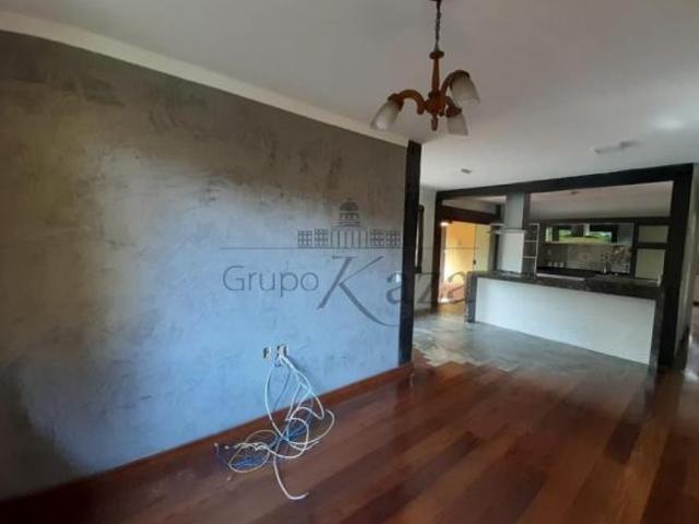 Casa Cidade Vista Verde 4 Dormitórios 186m²