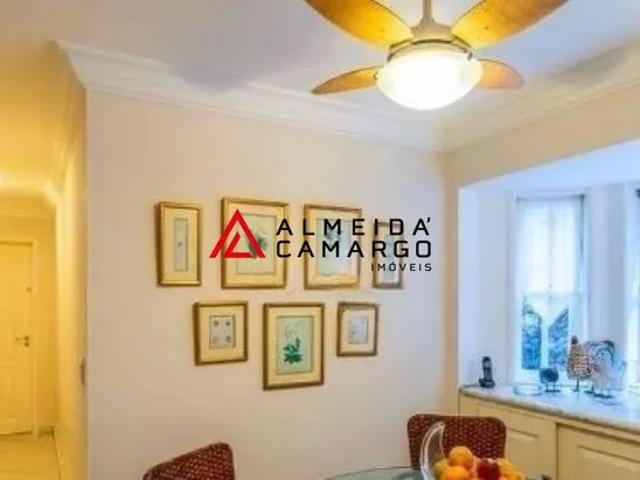 Casa Cidade Jardim 400m² área útil 4 dormitórios 4 suítes 6 vagas