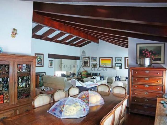 Casa Cidade Jardim 4 Suítes 460m²