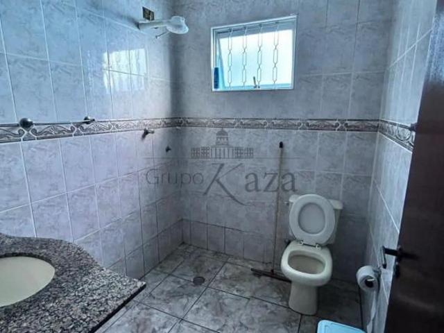Casa Cidade Jardim Jacareí 250m² 3 Dormitórios