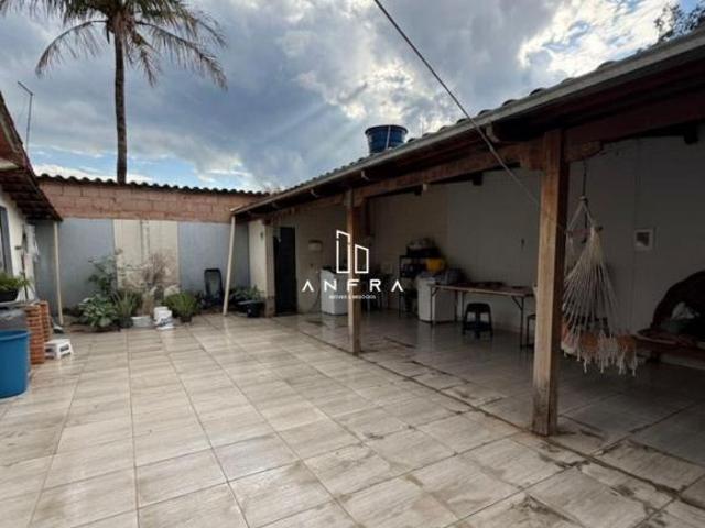 Casa colonial no Riacho da Mata, em Sarzedo