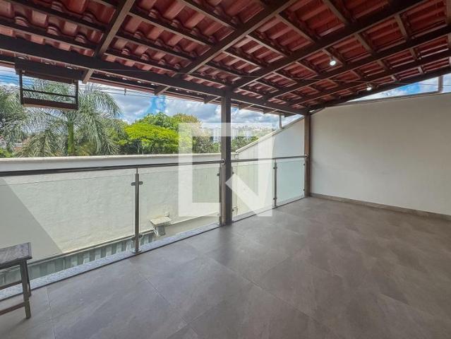 Casa, Colonial, 3 Quartos, 173 m2 Contagem