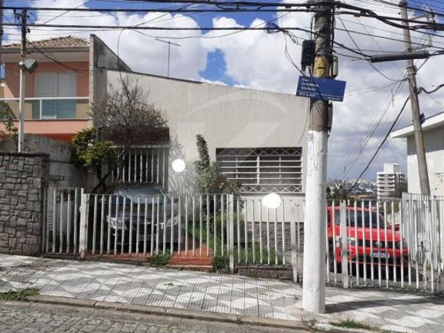Casa com 400 m2, 6 quartos, 4 banheiros e 8 vagas no Jardim São Paulo