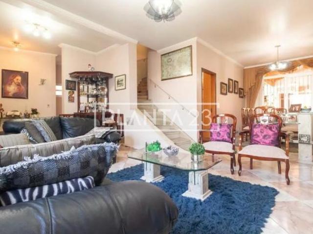 Casa com 400 m², 3 quartos sendo 2 suítes à venda no bairro Alto de Pinheiros