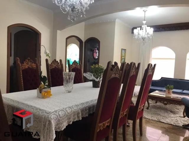 Casa de 400m² localizado na Vila Euclides em São Bernardo do Campo/SP