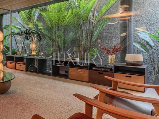 Casa com 455 m², 2 quartos sendo 2 suítes à venda no bairro Jardim Paulistano