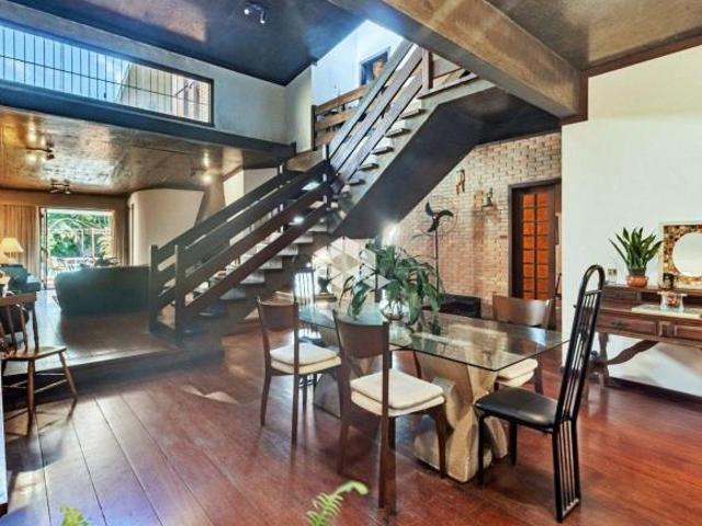 Casa com 457 m² e 4 quartos à venda na Chácara das Pedras