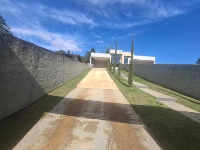 Casa com 498 m² e 3 quartos a venda em Maracanã, Jarinu/SP!