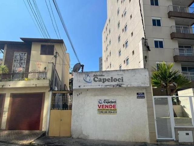 CASA COM 4 CASAS NO TERRENO, NO ALTO DA LAPA