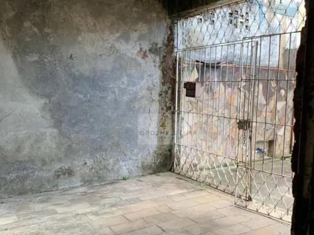 Casa com 4 dormitórios à venda, 130 m² por R$ 500.000,00 Centro Taubaté/SP