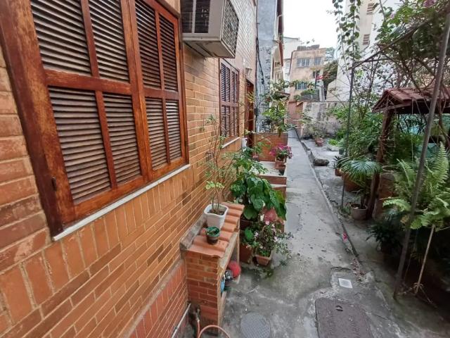Casa com 4 dormitórios à venda, 130 m² por R$ 882.000,00 Laranjeiras Rio de Janeiro/RJ