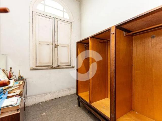 Casa com 4 dormitórios à venda, 272 m² por R$ 750.000,00 Centro Niterói/RJ