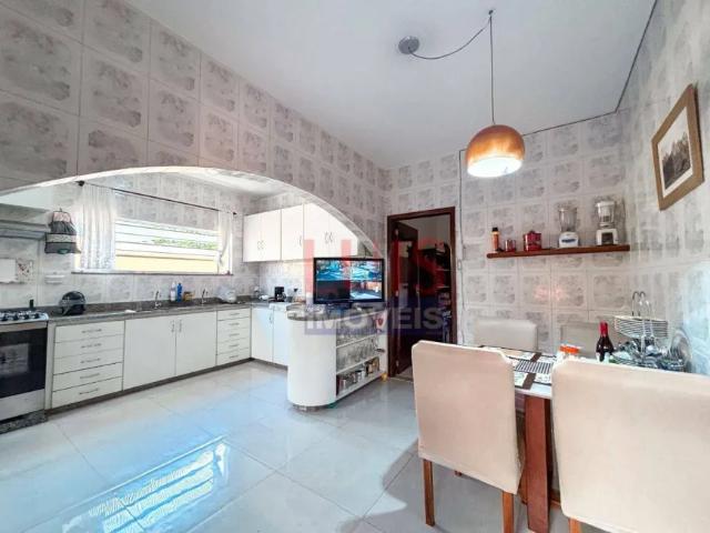 Casa com 4 dormitórios à venda, 213 m² por R$ 950.000,00 Itaipu Niterói/RJ