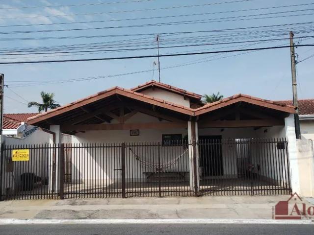 Casa com 4 dormitórios à venda, 220 m² por R$ 730.000,00 Parque das Fontes Tremembé/SP