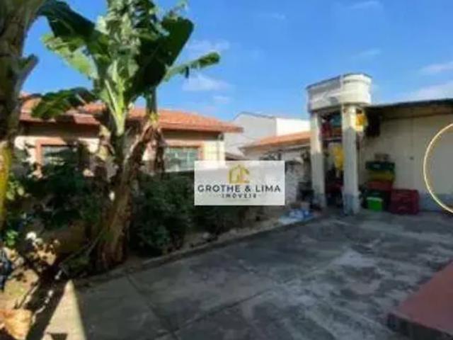 Casa com 4 dormitórios à venda, 221 m² por R$ 852.000,00 Vila Jaboticabeira Taubaté/SP