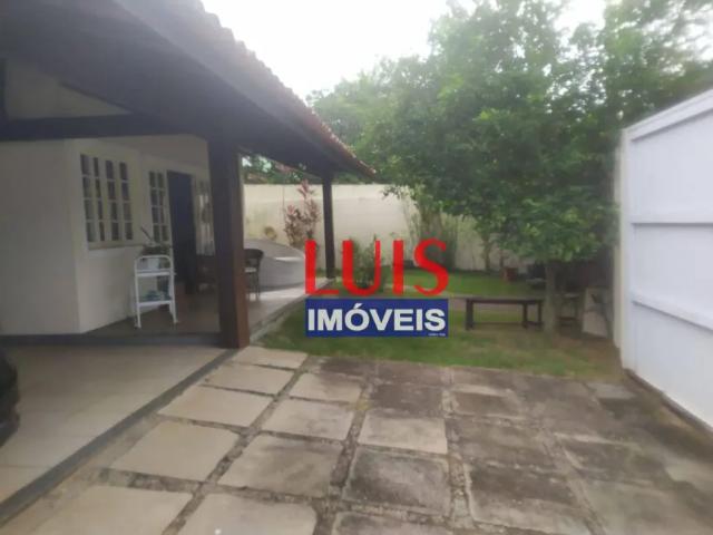Casa com 4 dormitórios à venda, 350 m² por R$ 2.250.000,00 Camboinhas Niterói/RJ