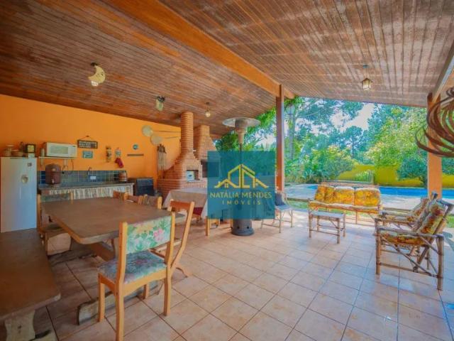 Casa com 4 dormitórios à venda, 351 m² por R$ 880.000,00 Pinheiros Tênis Village Cotia/SP