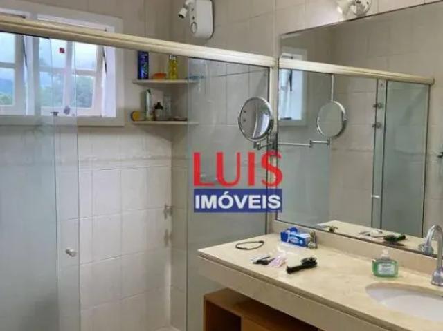Casa com 4 dormitórios à venda, 380 m² por R$ 2.100.000,00 Itaipu Niterói/RJ