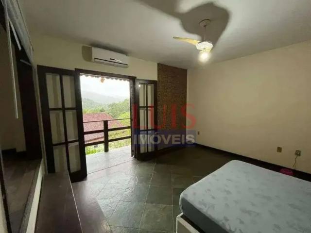 Casa com 4 dormitórios à venda, 300 m² por R$ 1.050.000,00 Itaipu Niterói/RJ