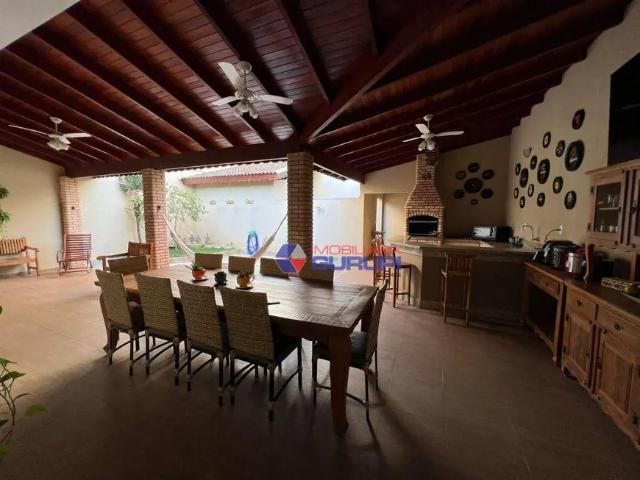 Casa com 4 dormitórios à venda, 400 m² por R$ 2.100.000,00 Centro São José do Rio Preto/SP