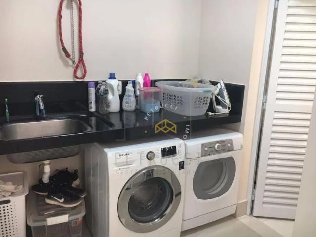 Casa com 4 dormitórios à venda, 430 m² por R$ 3.500.000,00 Swiss Park Campinas/SP