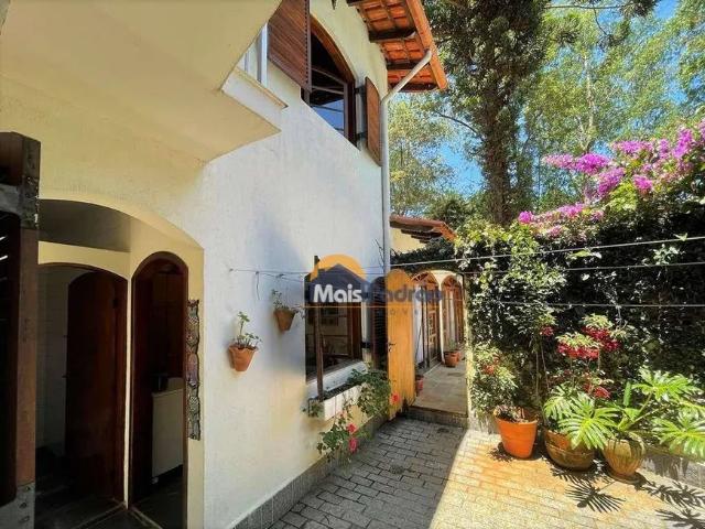 Casa com 4 dormitórios à venda, 542 m² por R$ 2.500.000,00 Granja Viana Cotia/SP