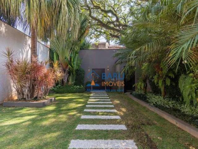 Casa com 4 dormitórios à venda, 720 m² por R$ 7.900.000 Pacaembu São Paulo/SP