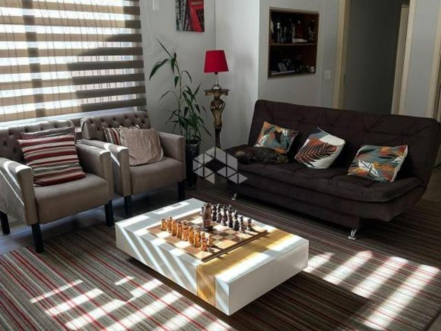 Casa com 4 dormitório, sendo 1 suite e 4 vagas