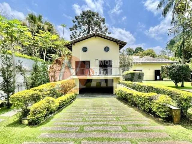 Casa com 4 Dormitórios Miolo da Granja Chácara Eliana Cotia/SP