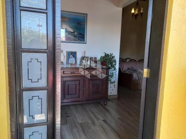 Casa com 4 dormitórios no Bairro Cavalhada