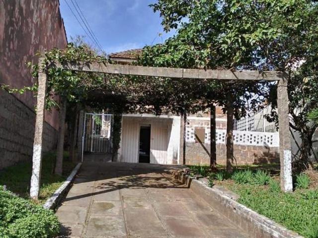 Casa com 4 dormitórios no bairro Gloria Porto Alegre