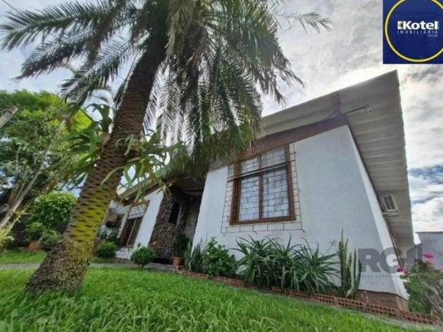 Casa com 4 dormitórios no bairro Jardim Leopoldina