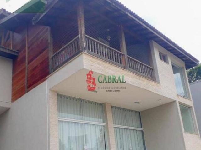 Casa com 4 dormitórios no Condomínio Arujá Country Club