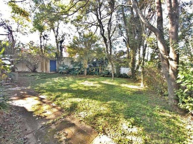 Casa Com 4 Dormitórios No Jardim Guedala. Em Rua Fechada Ao Lado Da Praça Vinicius De Moraes