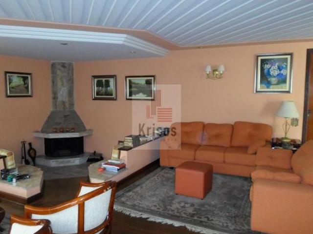 CASA COM 4 DORMITÓRIOS NO JD. DAS VERTENTES SP