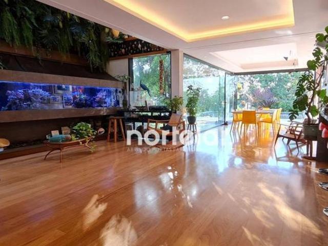 Casa com 4 dormitórios à venda, 1044 m² por R$ 8.500.000,00 Vila Ipojuca São Paulo/SP