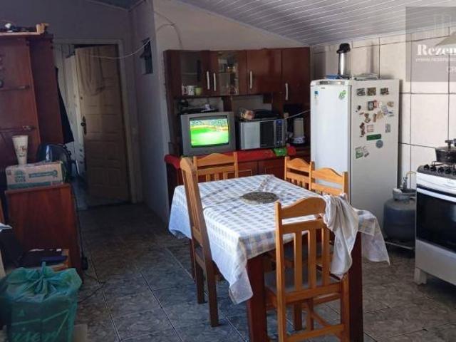 Casa com 4 dormitórios à venda, 108 m² por R$ 244.900,00 Xaxim Curitiba/PR