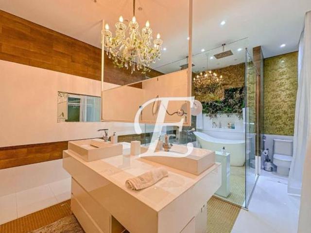 Casa com 4 dormitórios à venda, 1000 m² por R$ 17.900.000,00 Tamboré Polo Empresarial Santana de