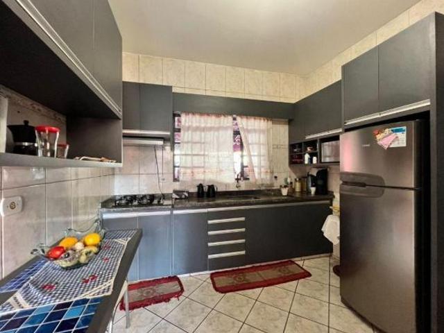 Casa com 4 dormitórios à venda, 115 m² por R$ 690.000,00 Dom Pedro Londrina/PR