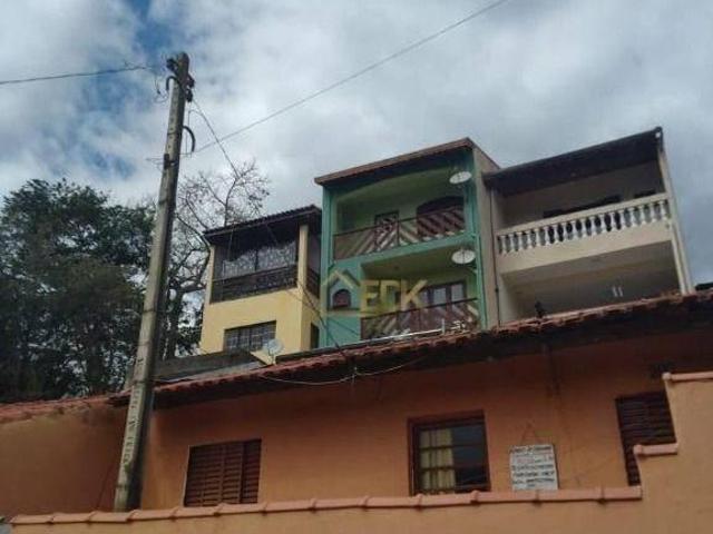 Casa com 4 dormitórios à venda, 125 m² por R$ 600.000 Bairro Benfica São Luís do Paraitinga/SP