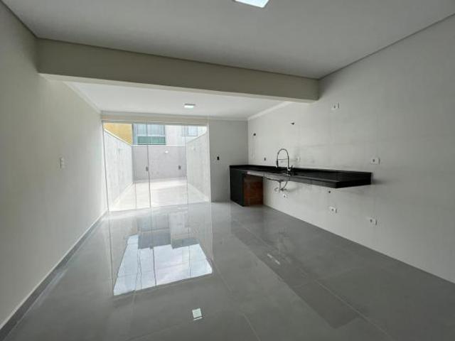 Casa com 4 dormitórios à venda, 135 m² por R$ 750.000,00 Vila Camilópolis Santo André/SP
