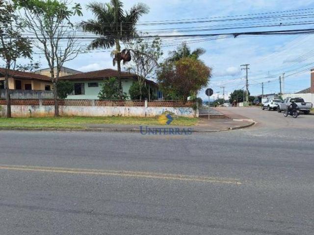 Casa com 4 dormitórios à venda, 136 m² por R$ 850.000,00 Roça Grande Colombo/PR
