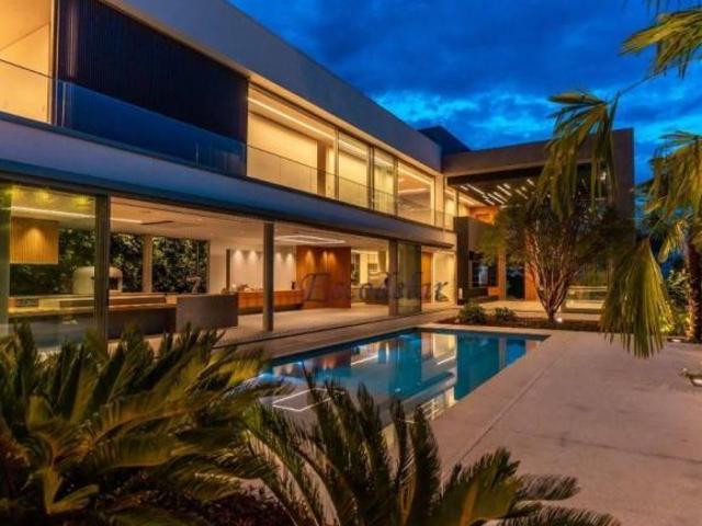 Casa com 4 dormitórios à venda, 1300 m² por R$ 42.900.000,00 Alphaville Santana de Parnaíba/SP
