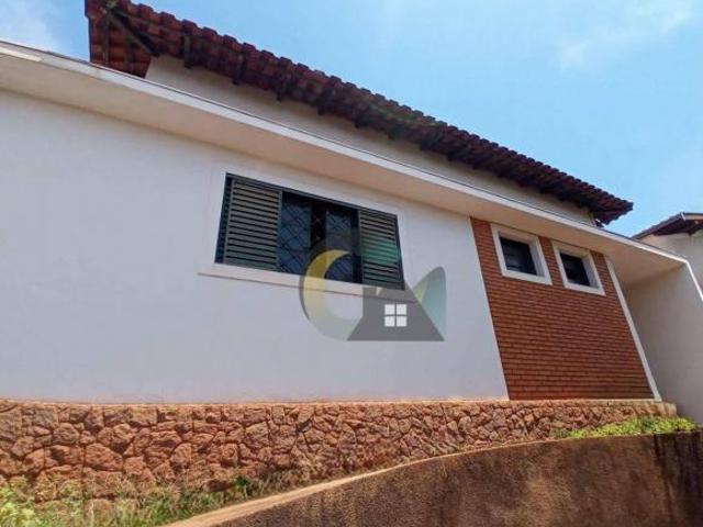 Casa com 4 dormitórios à venda, 144 m² por R$ 370.000,00 Centro Barretos/SP