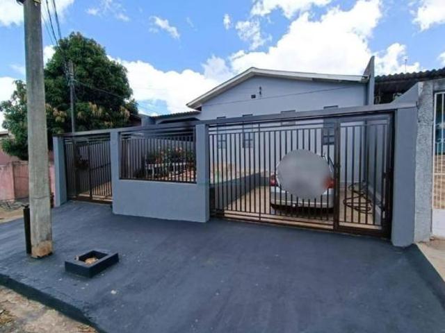 Casa com 4 dormitórios à venda, 145 m² por R$ 295.000,00 Conjunto Habitacional Maria Cecília Serra