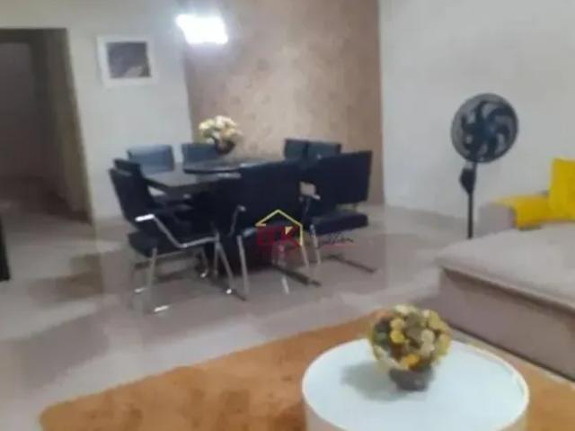 Casa com 4 dormitórios à venda, 140 m² por R$ 470.000,00 Monção Taubaté/SP