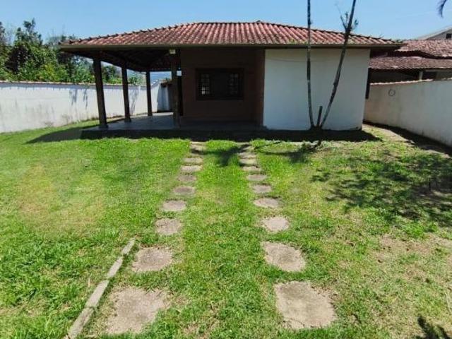 Casa com 4 dormitórios à venda, 142 m² por R$ 750.000,00 Pontal de Santa Marina Caraguatatuba/SP